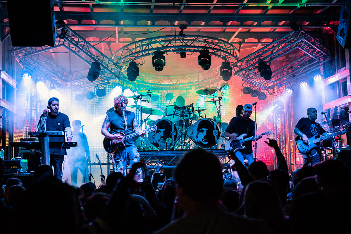 Nickle Dickle Day – Destination Waconia | Chamber of Commerce